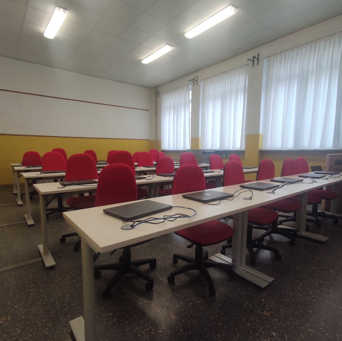 Una nuova aula polifunzionale per l'Istituto Comprensivo Savona 2 ...